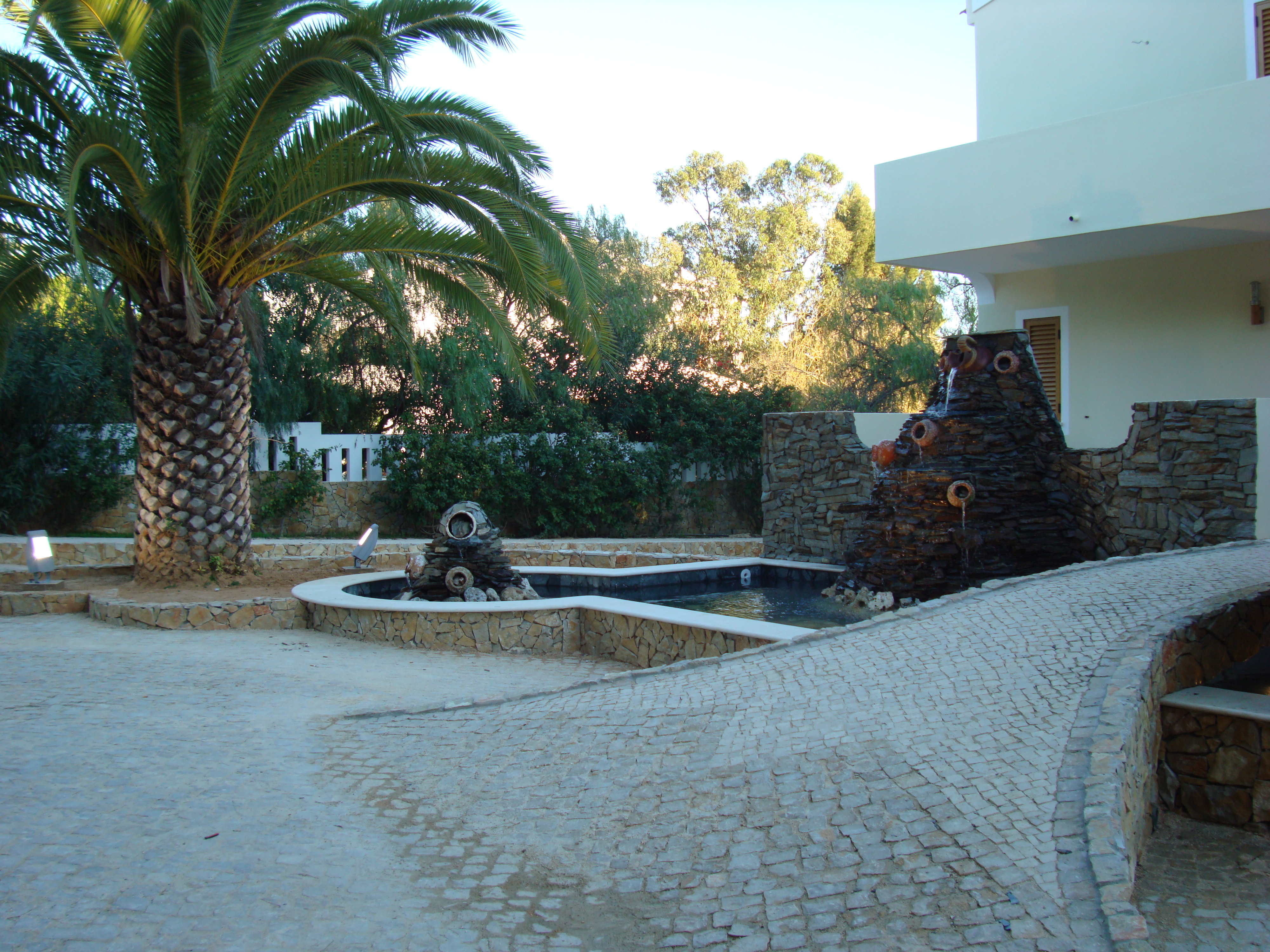 Beci Moldovenesc - Pagina principală